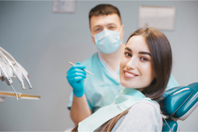 What is An Exposed Tooth Nerve? (Symptoms, Causes, and Treatment)